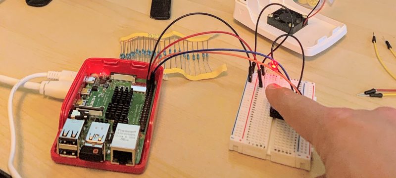 Raspberry Pi: Button and LED